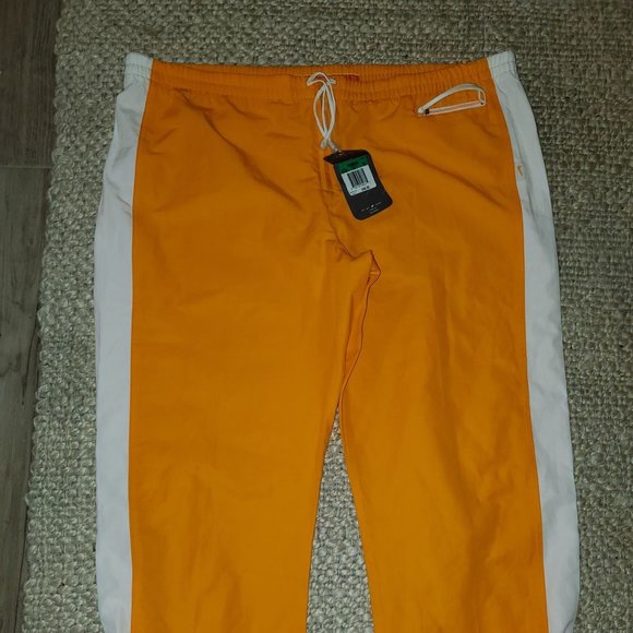 Nike | Pants & Jumpsuits | Nike Womens Running Capri Pants Low Rise Nwt ...